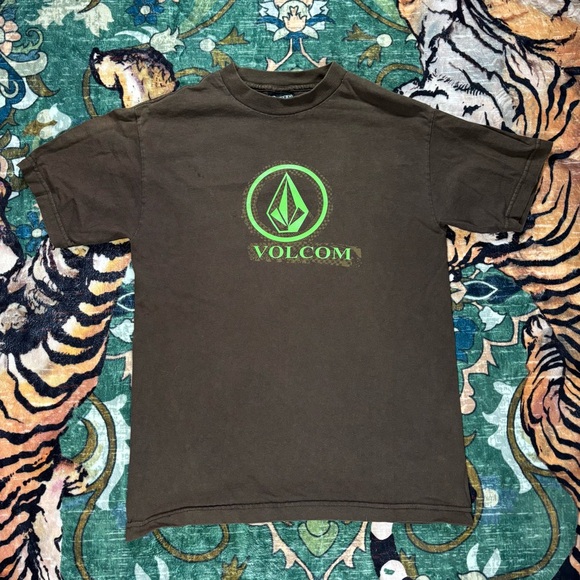 Volcom | Shirts | Y2k Vintage Volcom Graphic Short Sleeve Tshirt Brown ...